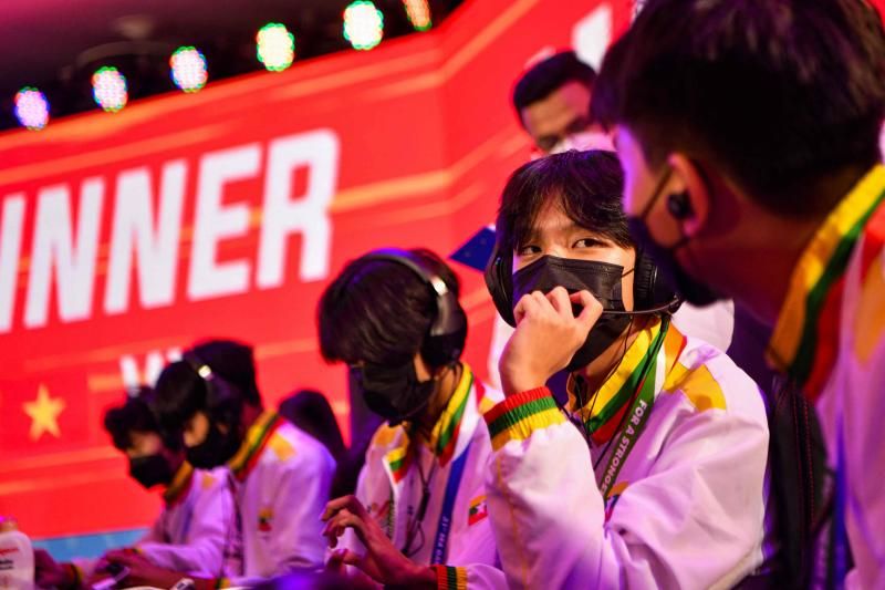 Myanmar’s gaming stars face barriers in tough eSports journey | Mizzima ...